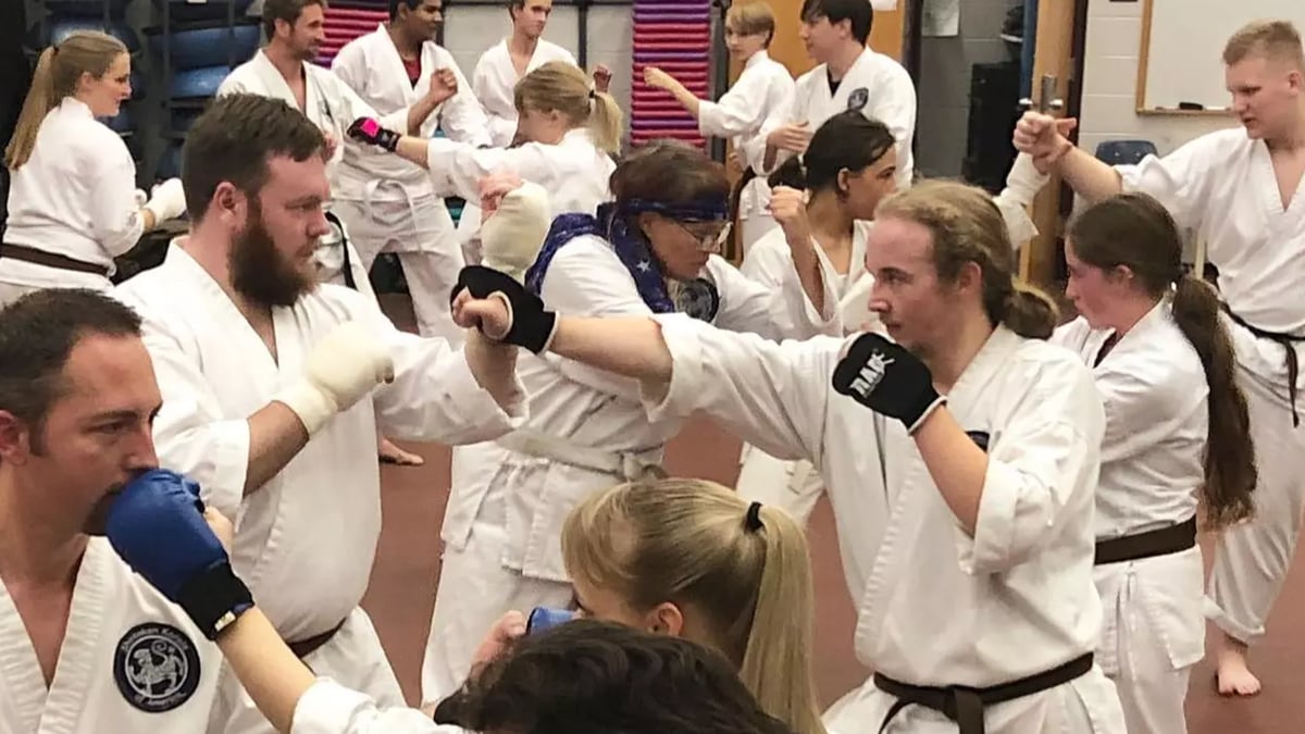 Karate for Self Defense (Fall) - Comm Ed & Rec Dept